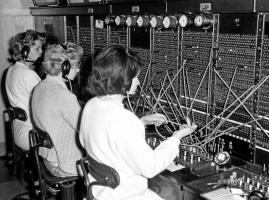 Every-Day Edits: Telephone Operators | Education World